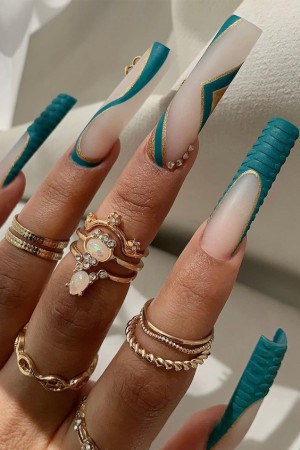 22 Teal Color Nails That Will Make Anyone's Heart Melt | Polish and Pearls