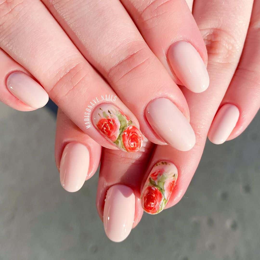 Flaunt Your Round Nails with These Designs | Polish and Pearls
